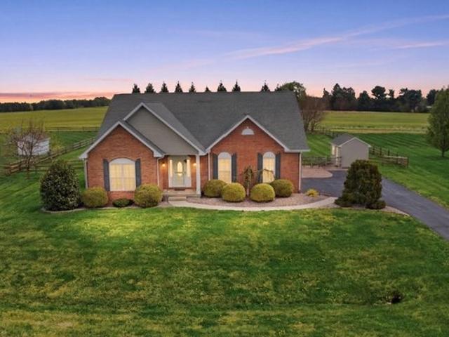 195 Winnow Dr, Clayton, DE 19938
