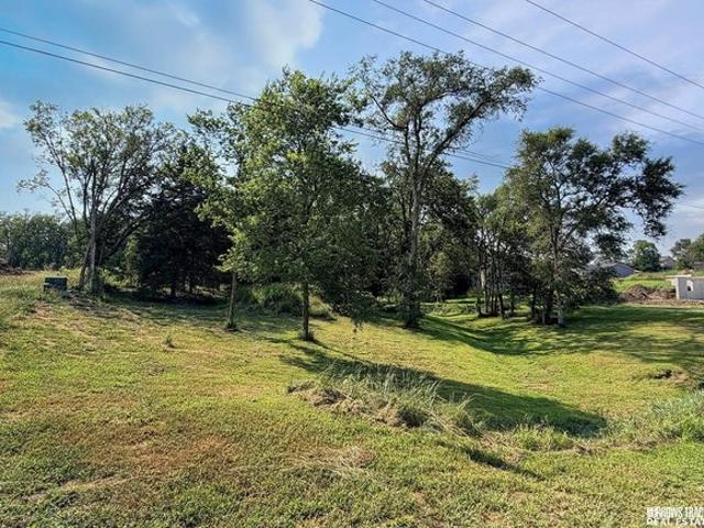 195 Tyler St, Bennet, NE 68317