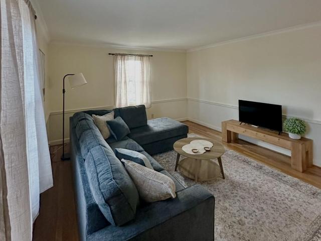 195 Van Rensselaer Boulevard K #