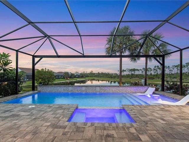 19640 Aqua View Ln, Estero, FL 33913