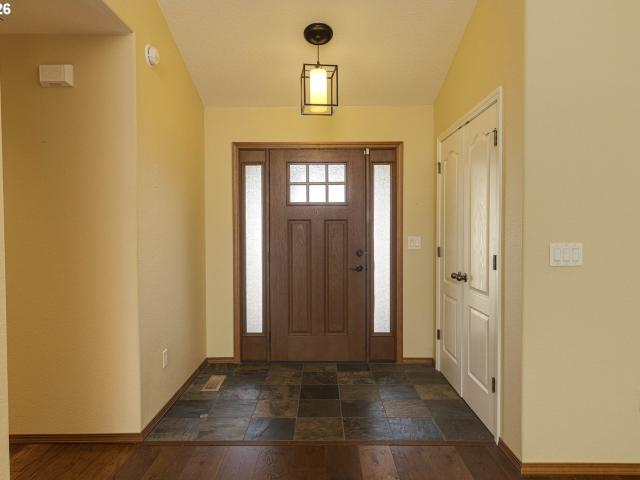 1964 nw cottonwood dr