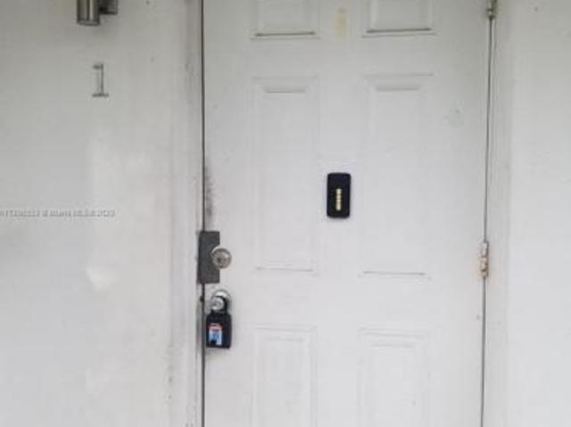 1964 Ne 172Nd St 1, North Miami Beach, FL