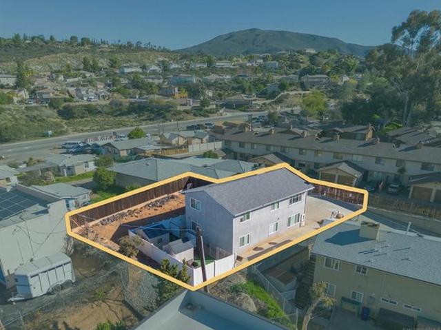 1964 Arnold Way, Alpine, CA 91901