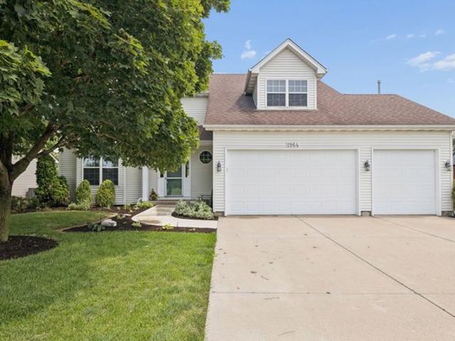1964 Coneflower Ct, Yorkville, IL 60560