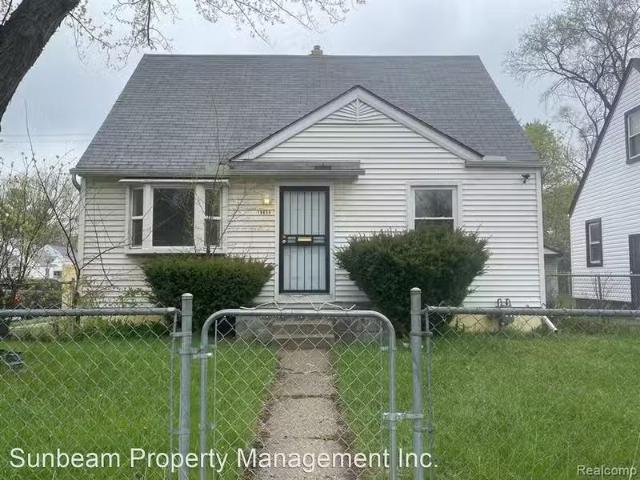 19650 West Chicago Street 19650 W Chicago St