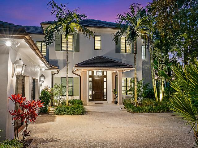 19651 N Riverside Dr, Jupiter, FL 33469 | MLS #R11144