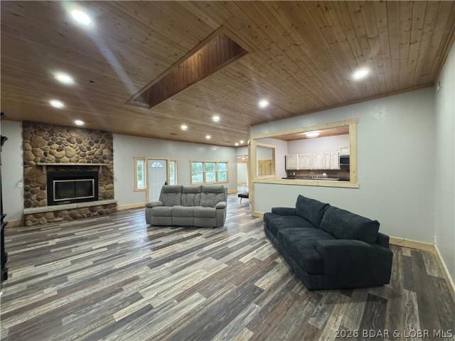 19655 Inlet Road