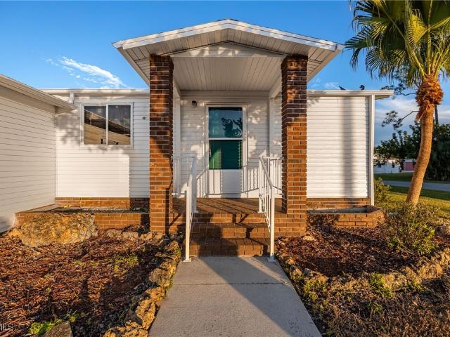 19658 Eagle Trace Ct, North Fort Myers, FL 33903 | MLS #2025018 | Compass