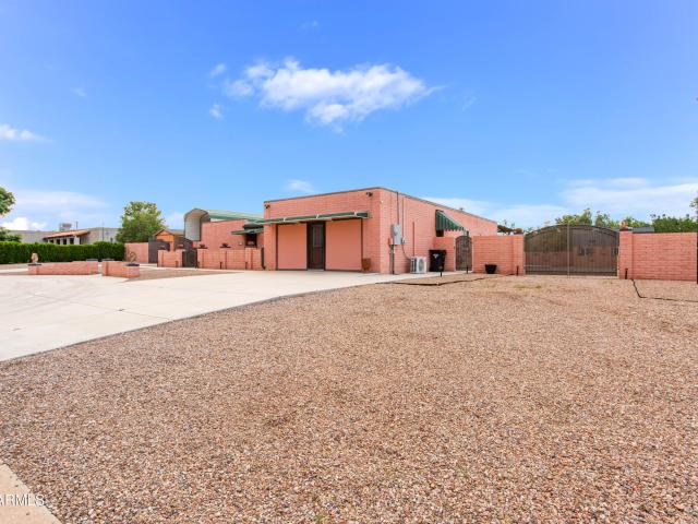 1965 e piccadilly drive