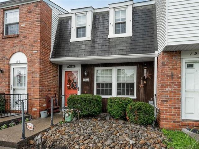 1965 Kirkby Dr, South Park, PA 15129