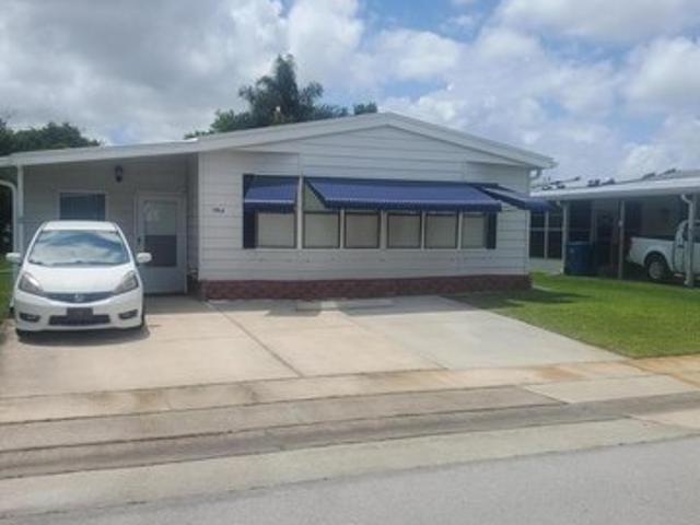 1966 Live Oak St NE, Palm Bay, FL 32905