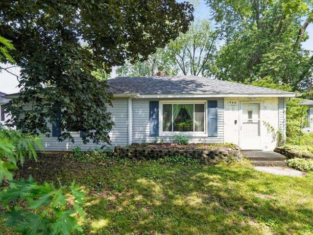 1966 Phillips Ave, Holt, MI 48842
