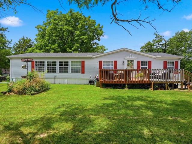 19673 S North Mount Pleasant Rd, Hartsburg, MO 65039