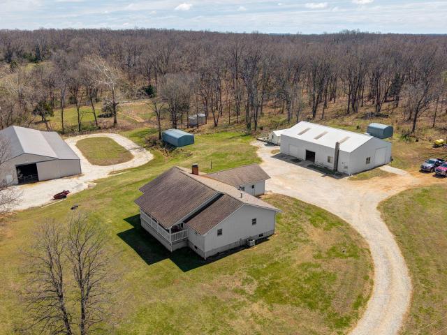 19670 E 1700th Road