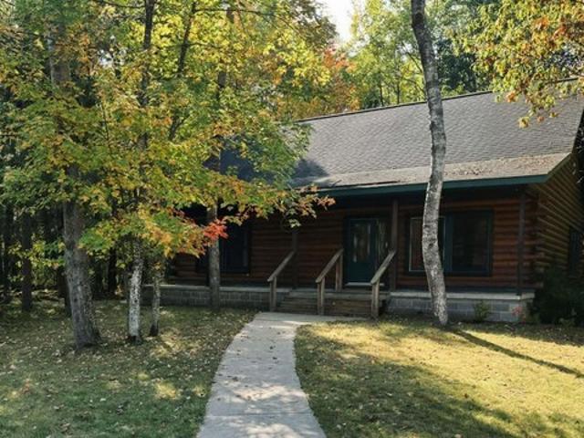1967 NE Fairways Dr, Kalkaska, MI 49646