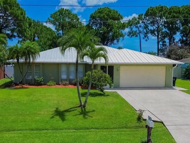 1967 SW Burlington St, Port Saint Lucie, FL 34984