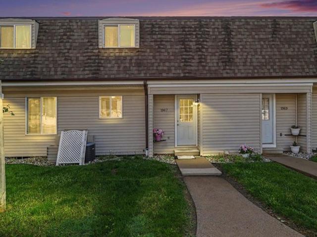 1967 Westbrook Dr, Jackson, MI 49201
