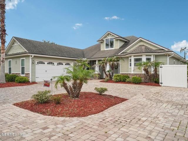 1968 Lakeshore Dr N, Fleming Island, FL 32003
