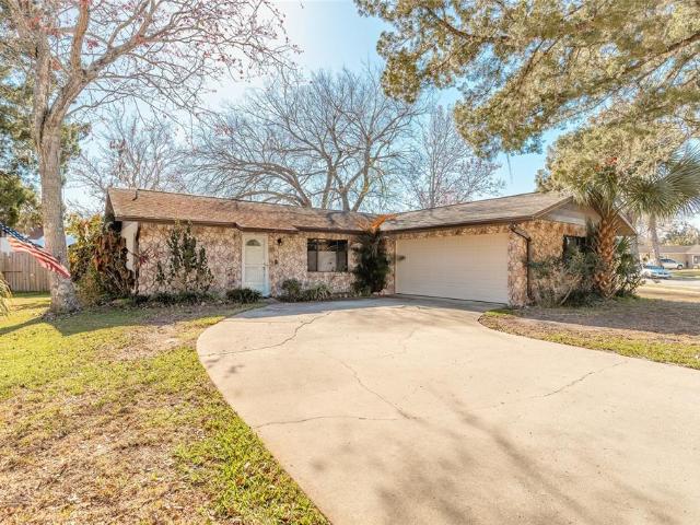 1968 Red Cedar Cir, South Daytona, FL 32119 | MLS #NS1087 | Compass