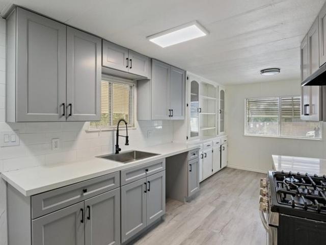 19690 N Highway 99 Unit 18, Acampo, CA 95220