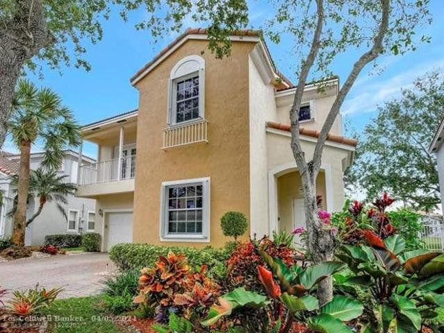 1969 NW 74th Way, Hollywood, FL 33024