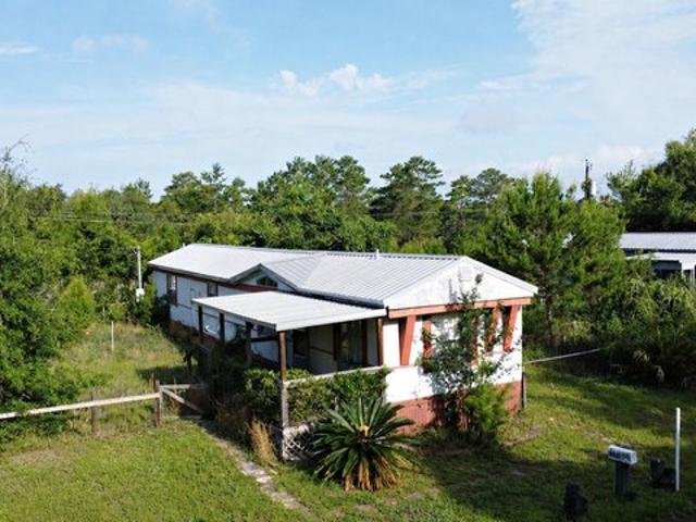 1969 Blankenship Rd, Navarre, FL 32566