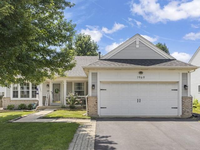 1969 Conway Ln, Aurora, IL 60503