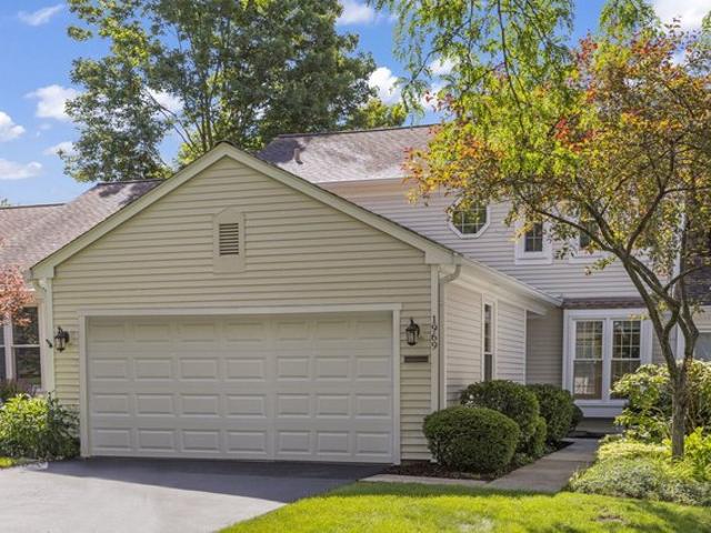 1969 Wexford Cir Unit 1969, Wheaton, IL 60189