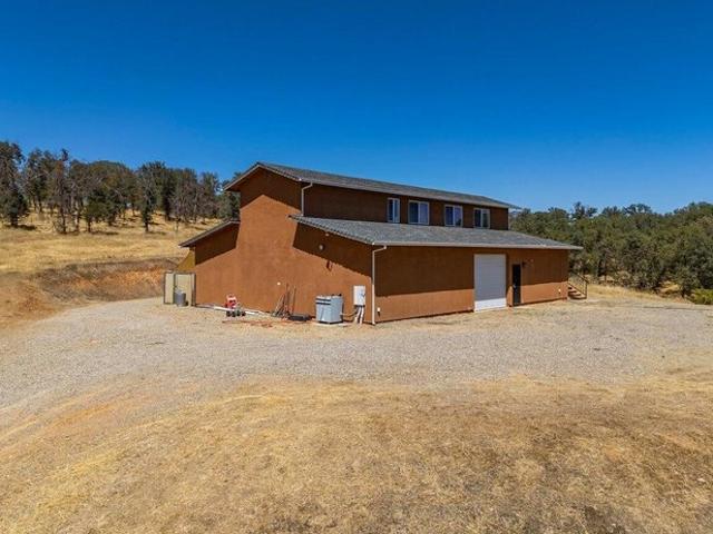 19600 Hidden Hills Rd, Cottonwood, CA 96022