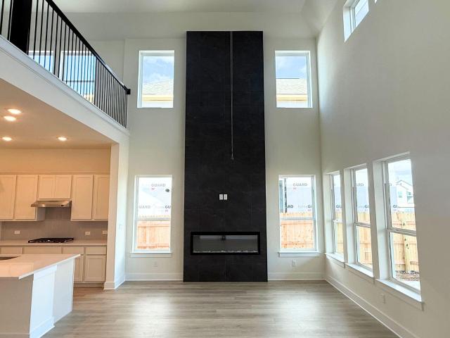 19601 Erna Dr