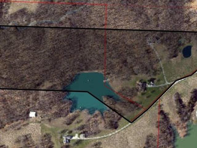 19601 N Route V, Sturgeon, MO 65284