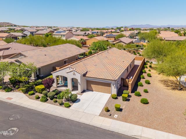 19602 N 260TH Drive