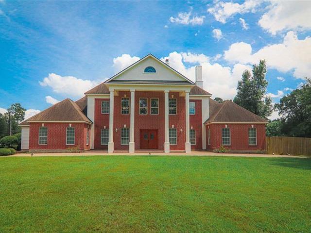 19602 Riverwalk Dr, Porter, TX 77365