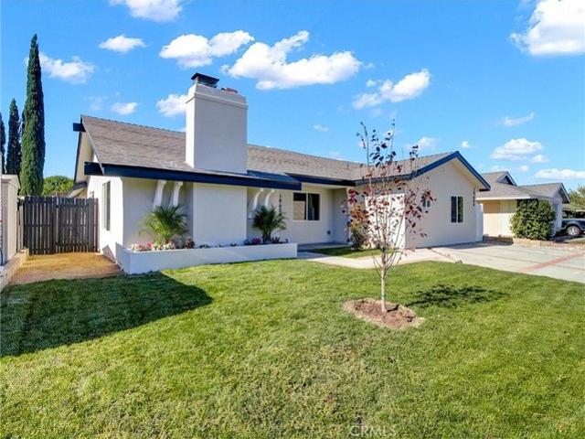 19604 Delight St, Canyon Country, CA 91351