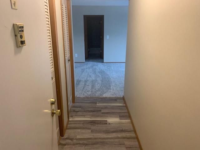 1960 Burton St SE 2 Bedroom Apartment for Rent at 1960 Burton St Se, Grand Rapids, MI 49506