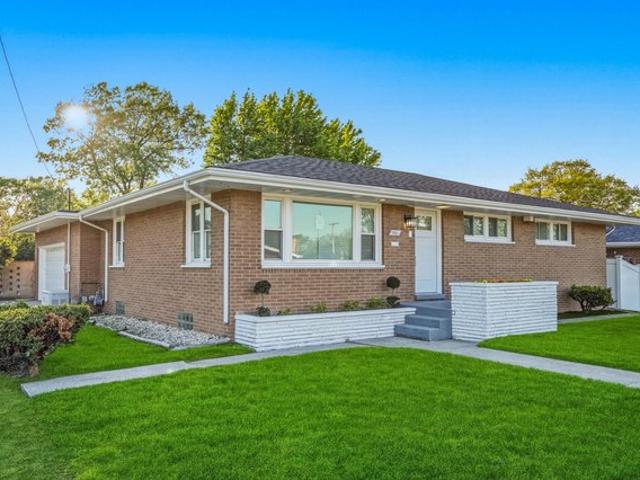 1960 Chase St, Gary, IN 46404