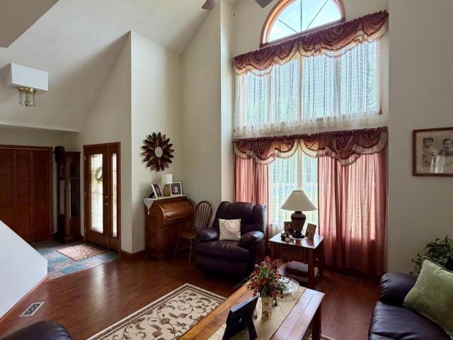 1960 S Fernwood Drive