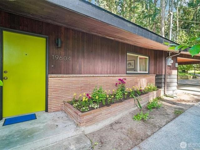 1960 th Ave NE, Shoreline, WA 98155