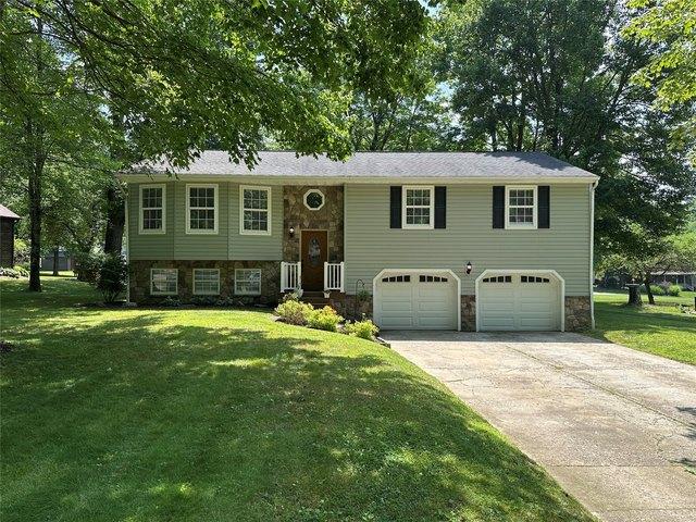 19611 Chad Ln, Meadville, PA 16335