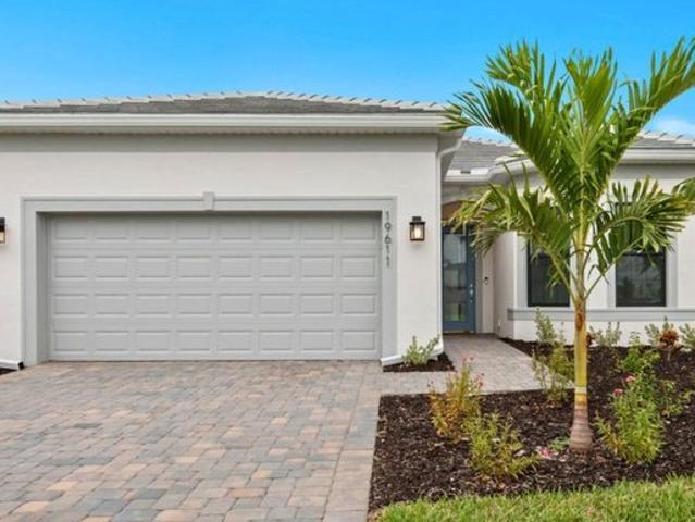 19611 Indian Rock Pl, Lakewood Ranch, FL 34211