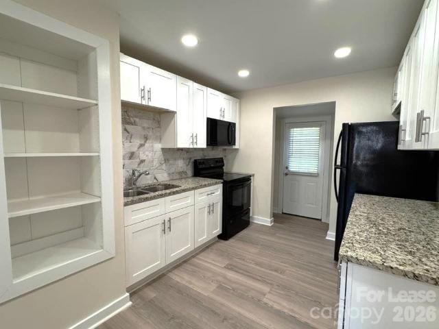 19612 Oak Street # 7