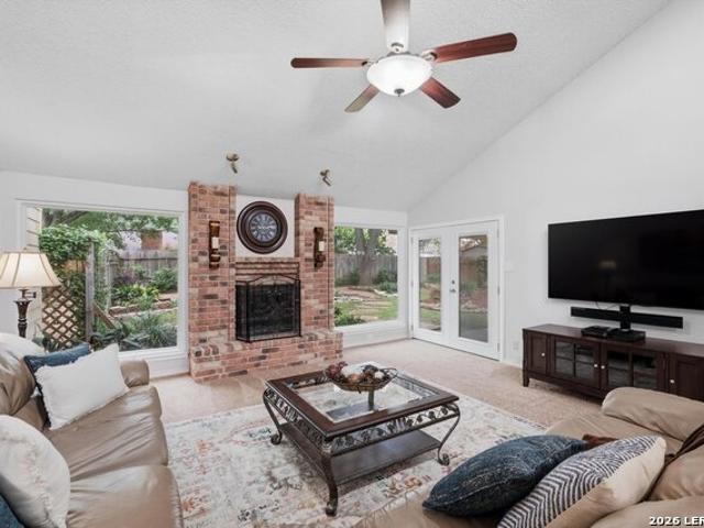 19618 Encino Knoll St