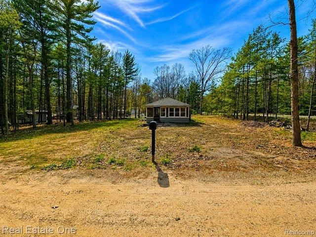 1961 N Beechwood Dr, Golden Township, MI 49436