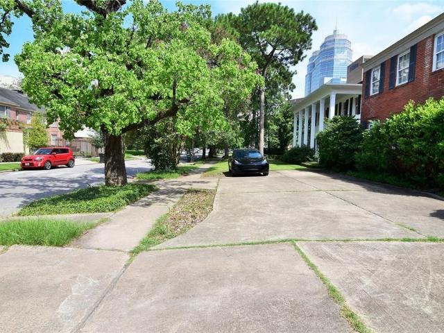 1961 Dryden Road 2