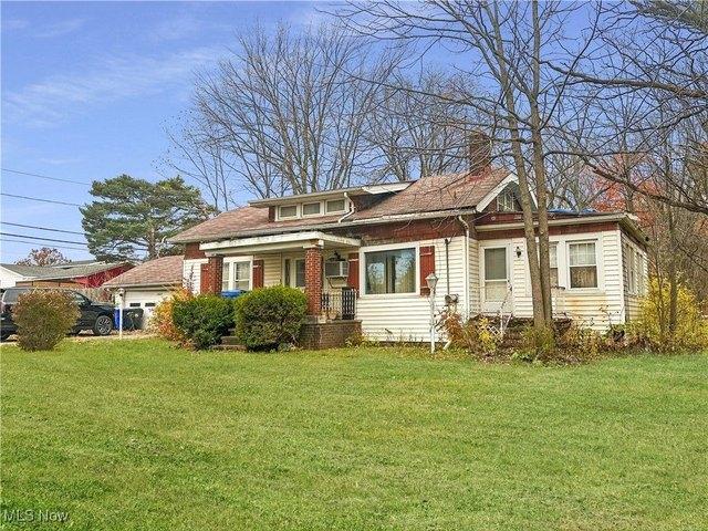 19622 Sheldon Rd, Brook Park, OH 44142