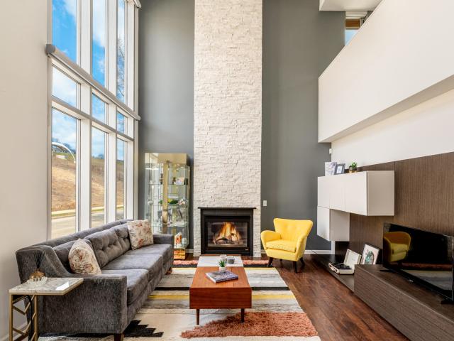 1962 N Commerce St, Milwaukee, WI 53212 | Compass