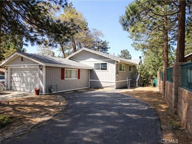 1962 Nob Hill Dr, Running Springs, CA 92382
