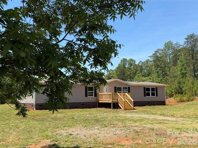 1962 Norman Parker Rd, Lawndale, NC 28090