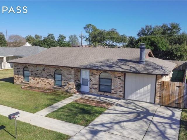 1962 Longwood Ct, Laplace, LA