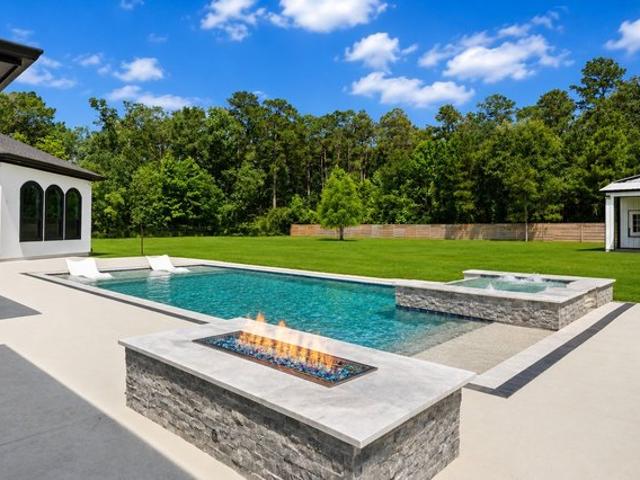 19639 Riverwalk Dr, Porter, TX 77365